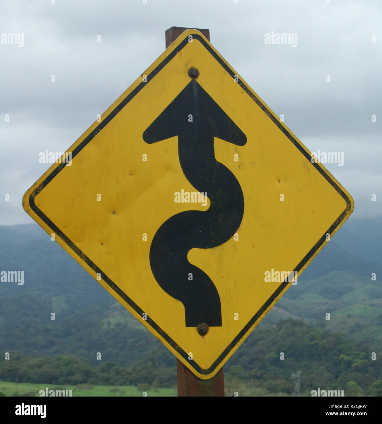 Wavy road hi-res stock photography and images - Alamy