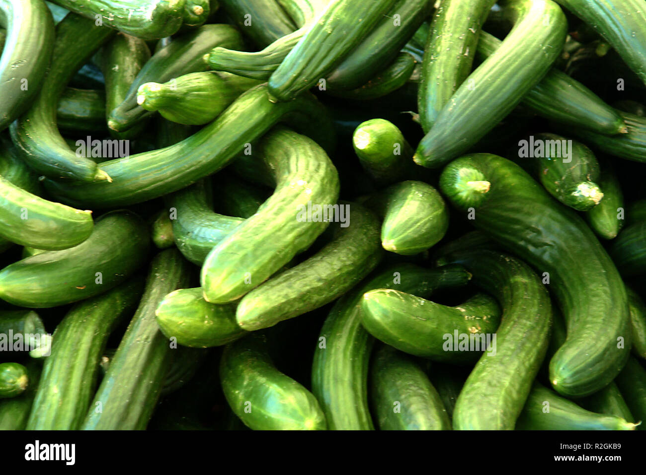 Curved cucumber hi-res stock photography and images - Alamy