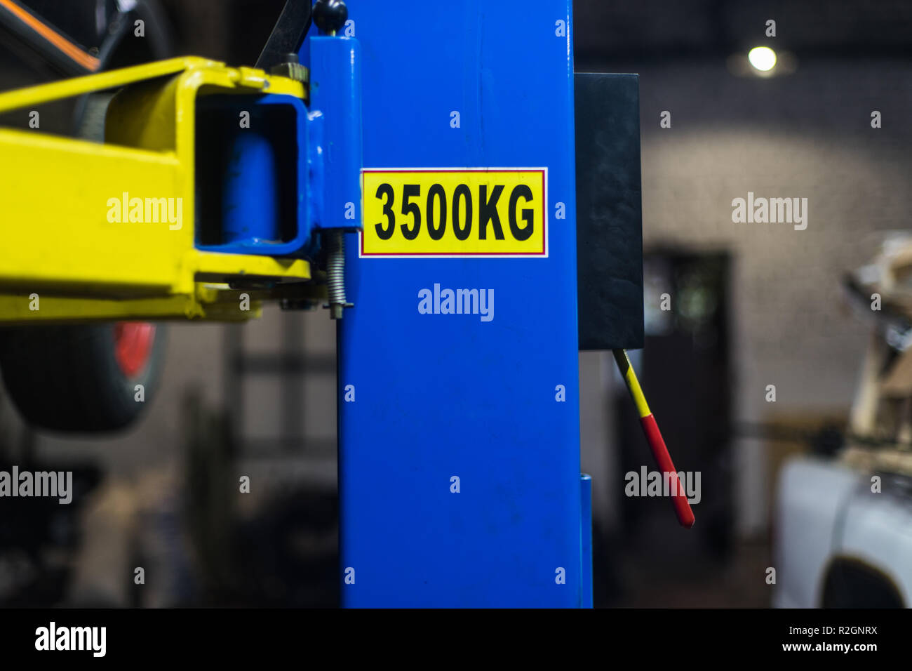 Lift up sign hi-res stock photography and images - Alamy