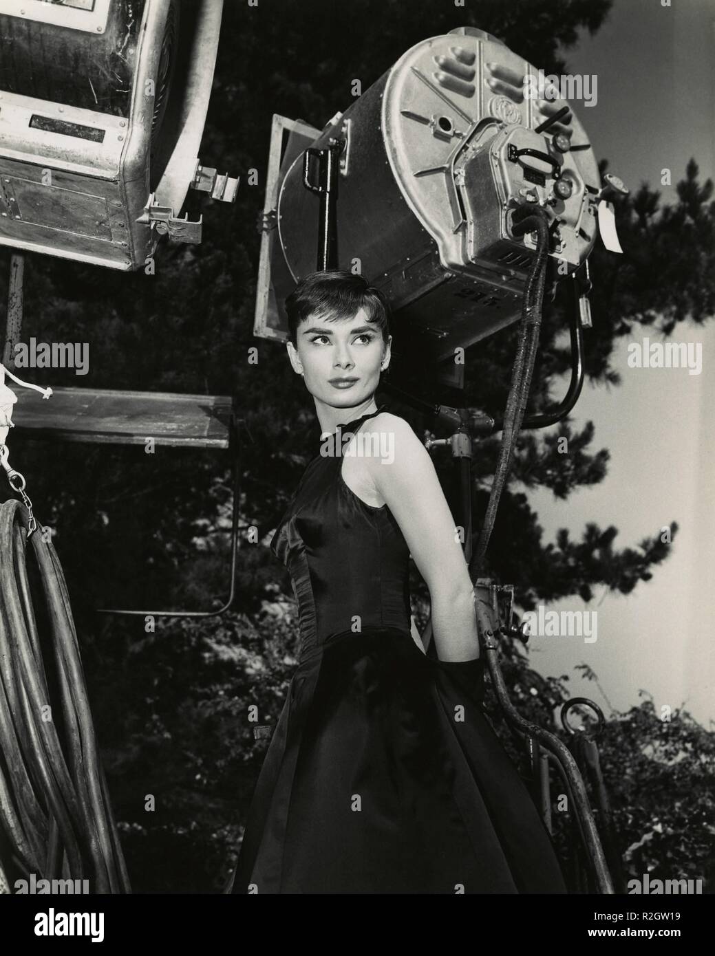 Sabrina Year : 1954 USA Director : Billy Wilder Audrey Hepburn Shooting ...