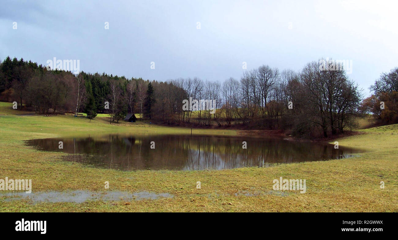 Magic lake hi-res stock photography and images - Alamy