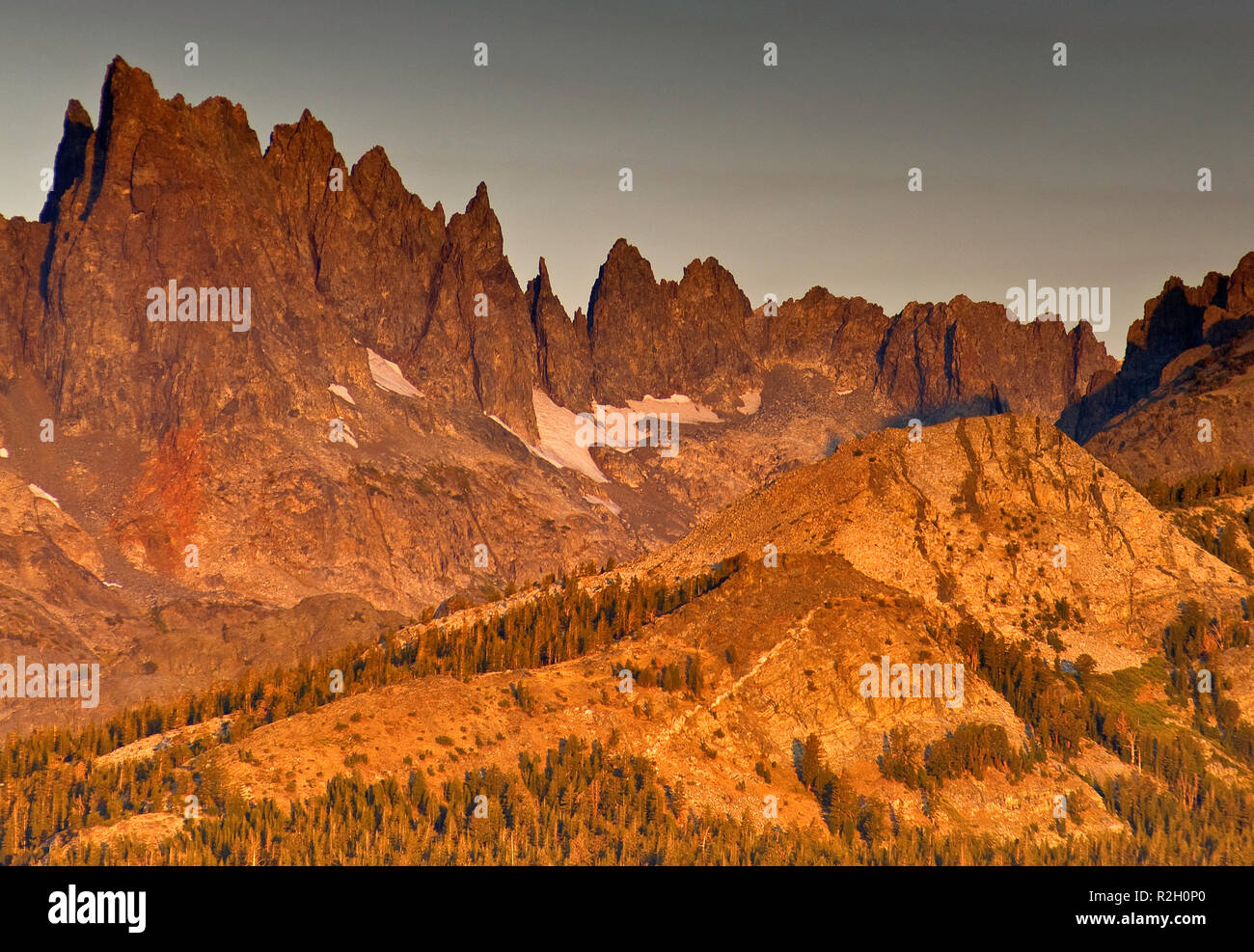 Minarets and Ritter Range, view from Minaret Vista near Mammoth Lakes ...