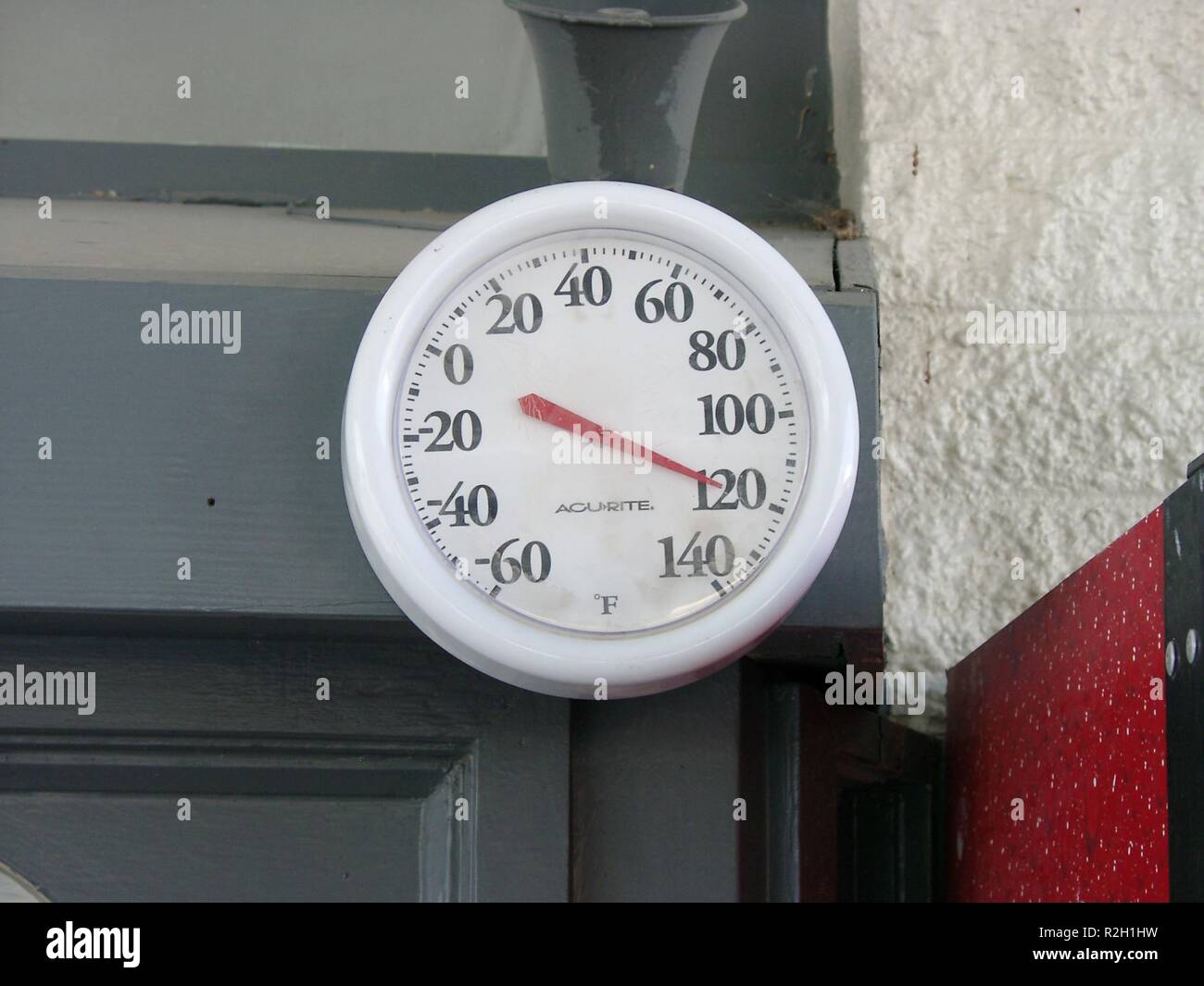 Thermometer death valley national park hi-res stock photography and ...