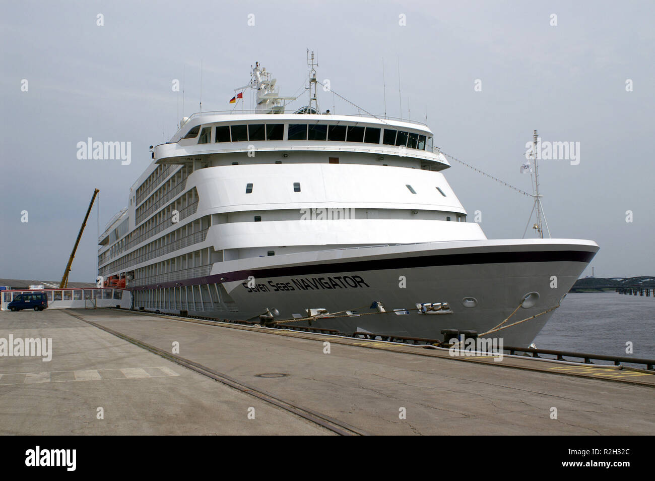 Navigator terminal hi-res stock photography and images - Alamy