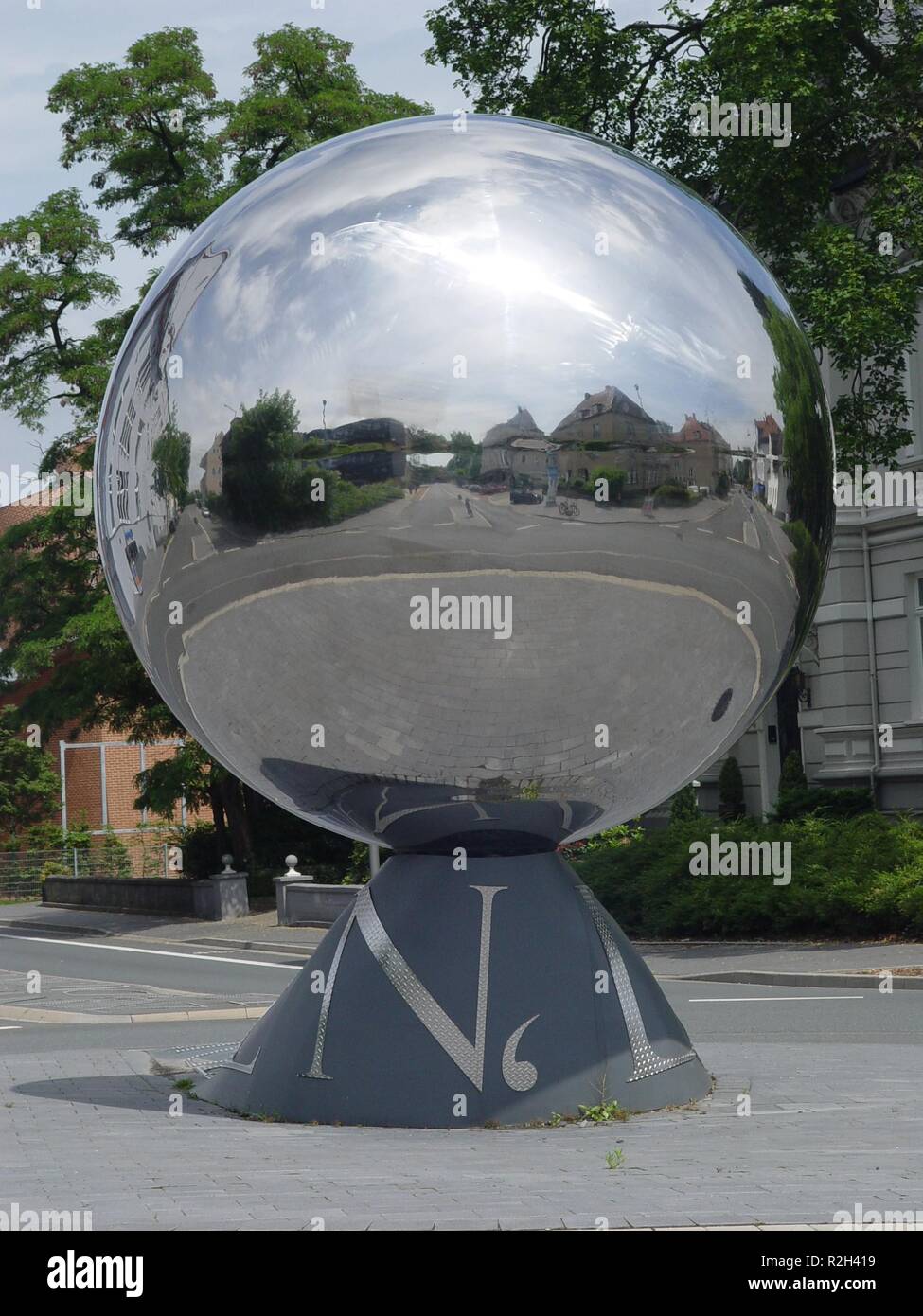 steel ball - three-way Stock Photo - Alamy