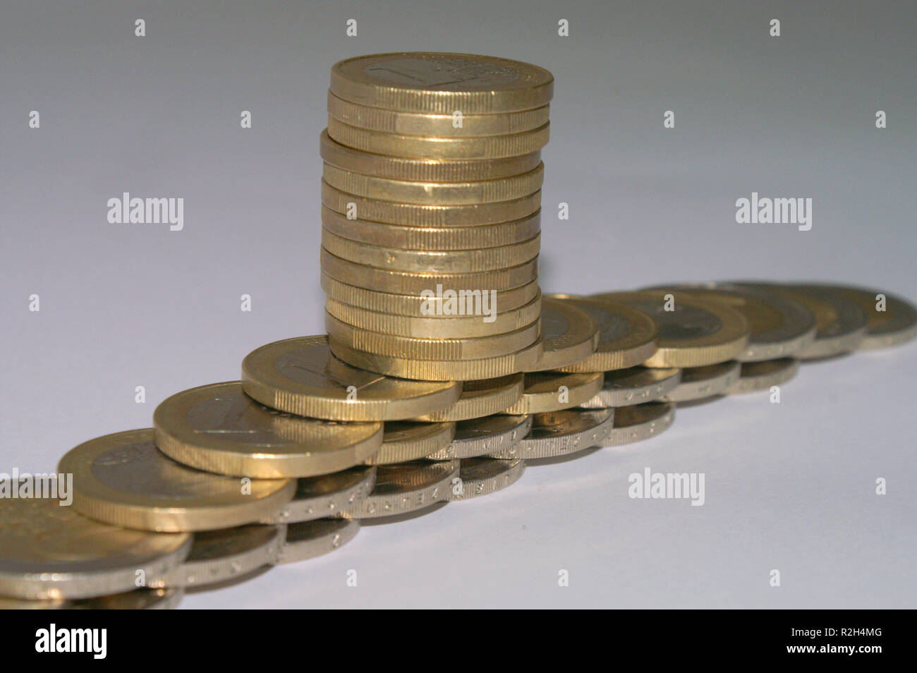 money - pyramid Stock Photo - Alamy