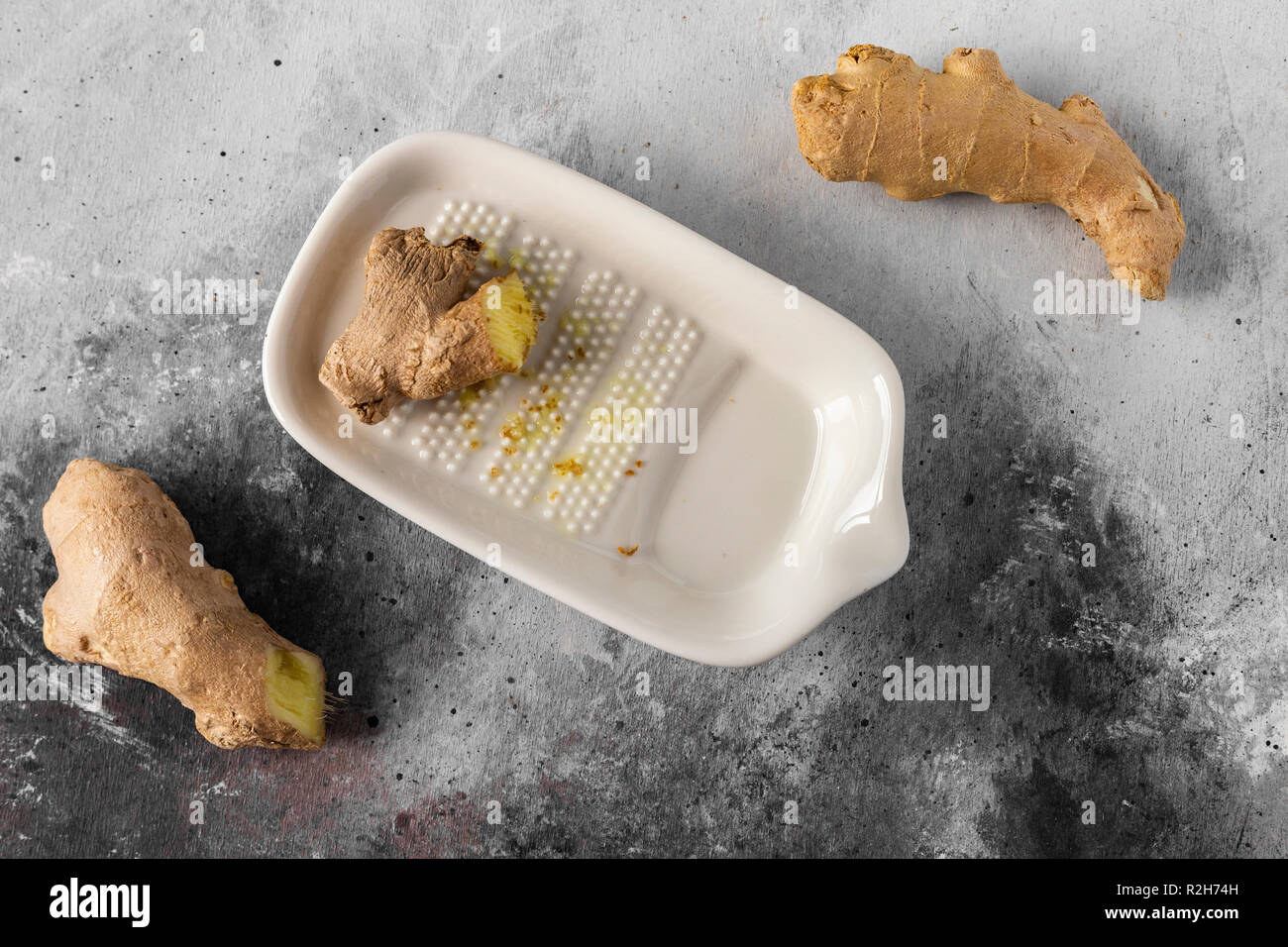 Ginger cut hi-res stock photography and images - Alamy