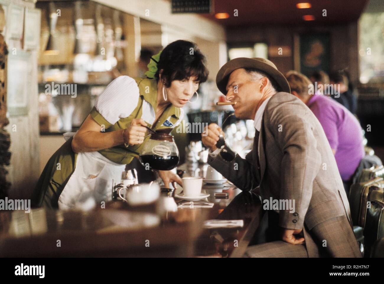 Lily tomlin short cuts 1993 hi-res stock photography and images - Alamy