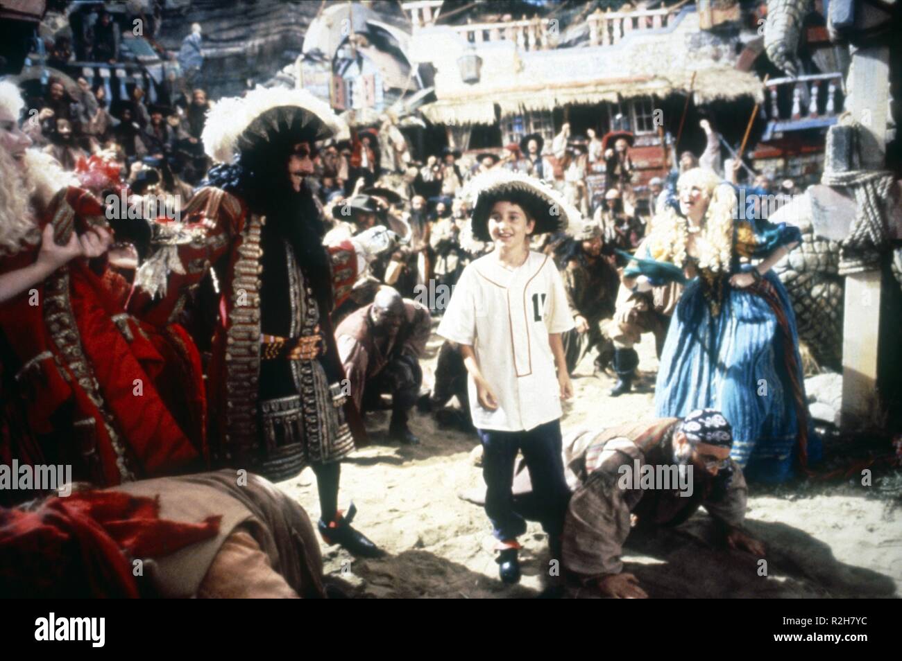Hook 1991 dustin hoffman bob hi-res stock photography and images - Alamy