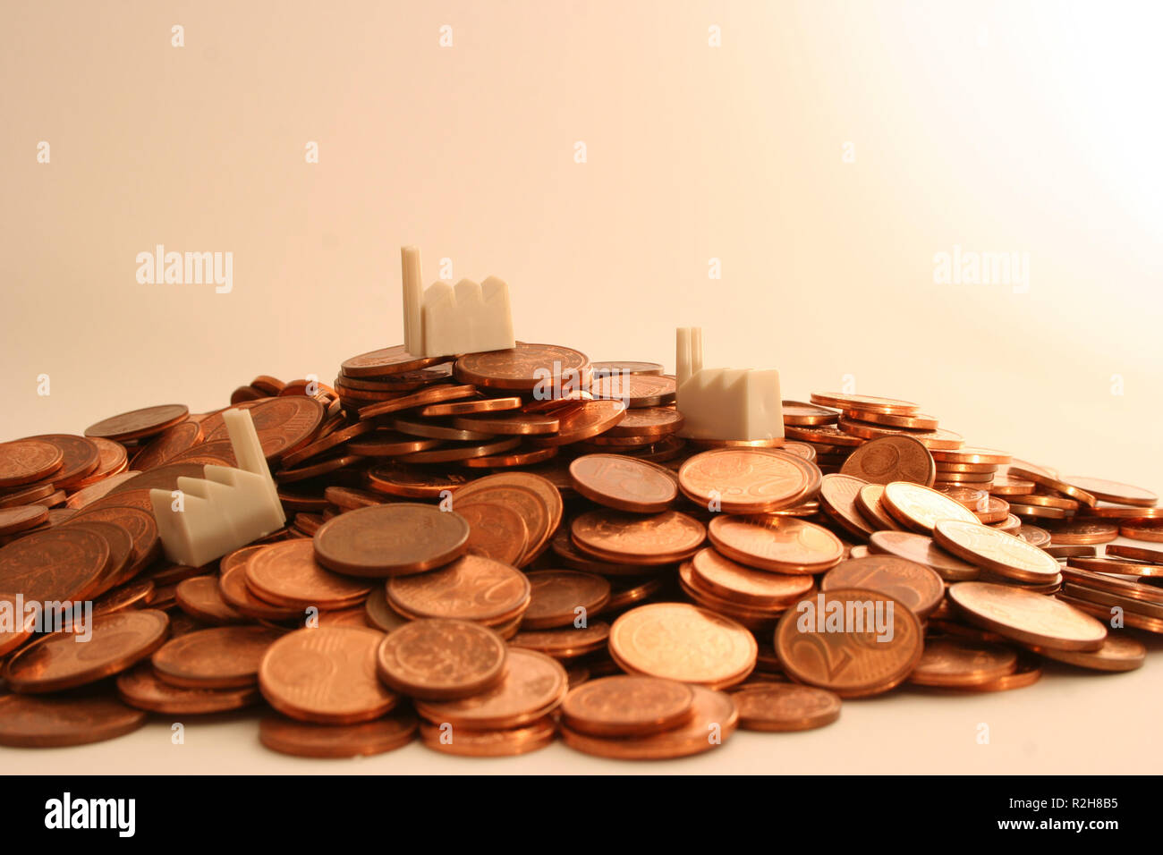 Money factory coins hi-res stock photography and images - Alamy
