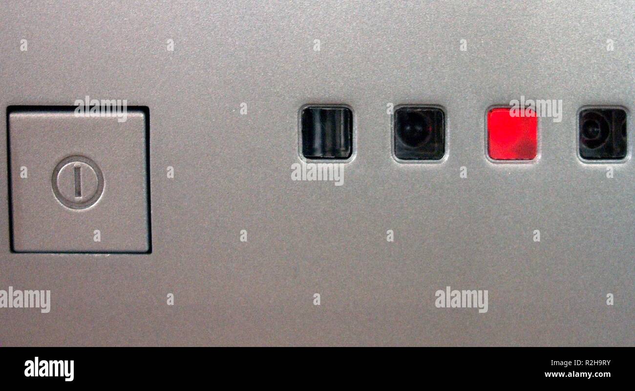 Access standby hi-res stock photography and images - Alamy