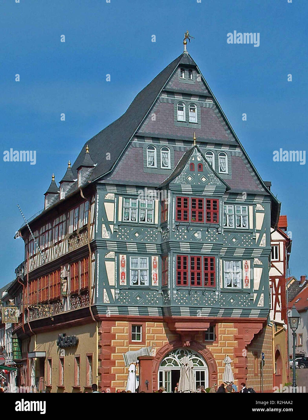 hotel-gasthaus zum riesen in miltenberg Stock Photo - Alamy