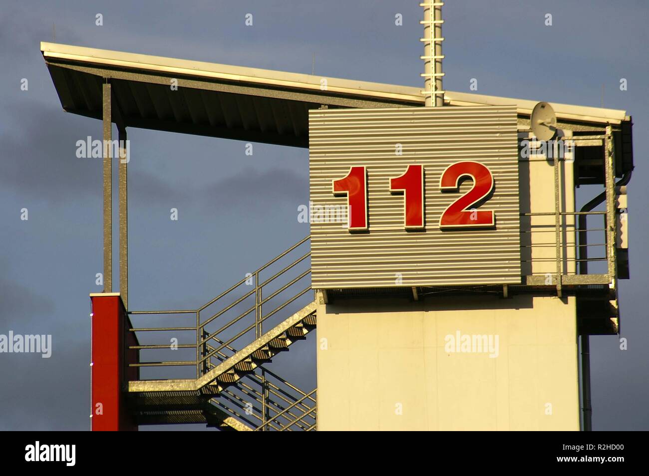 Emergency number hi-res stock photography and images - Alamy