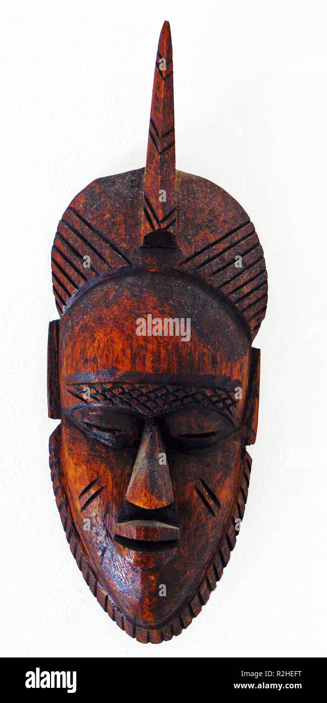 African Carved Head High Resolution Stock Photography and Images - Alamy