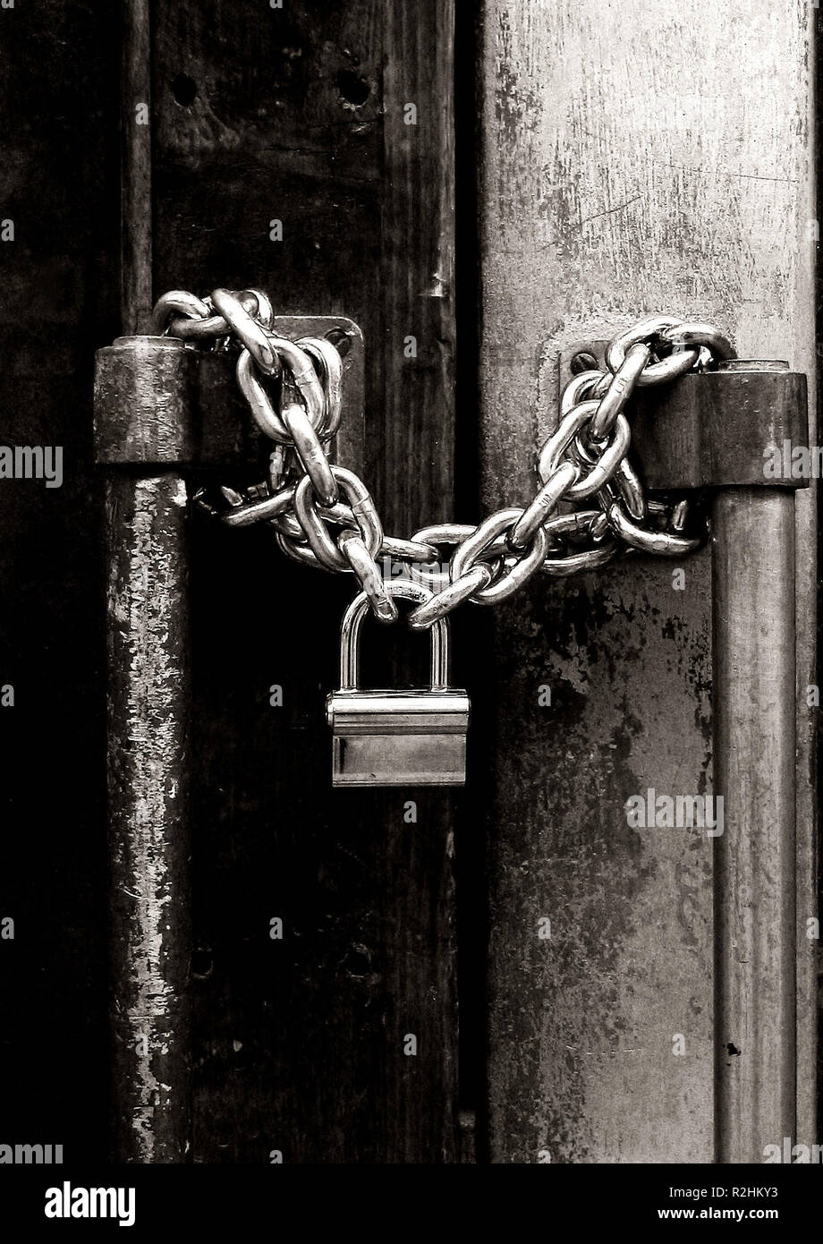 Secured closed hi-res stock photography and images - Alamy