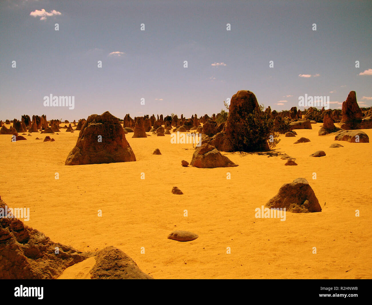 Desert wasteland rock sands hi-res stock photography and images - Alamy