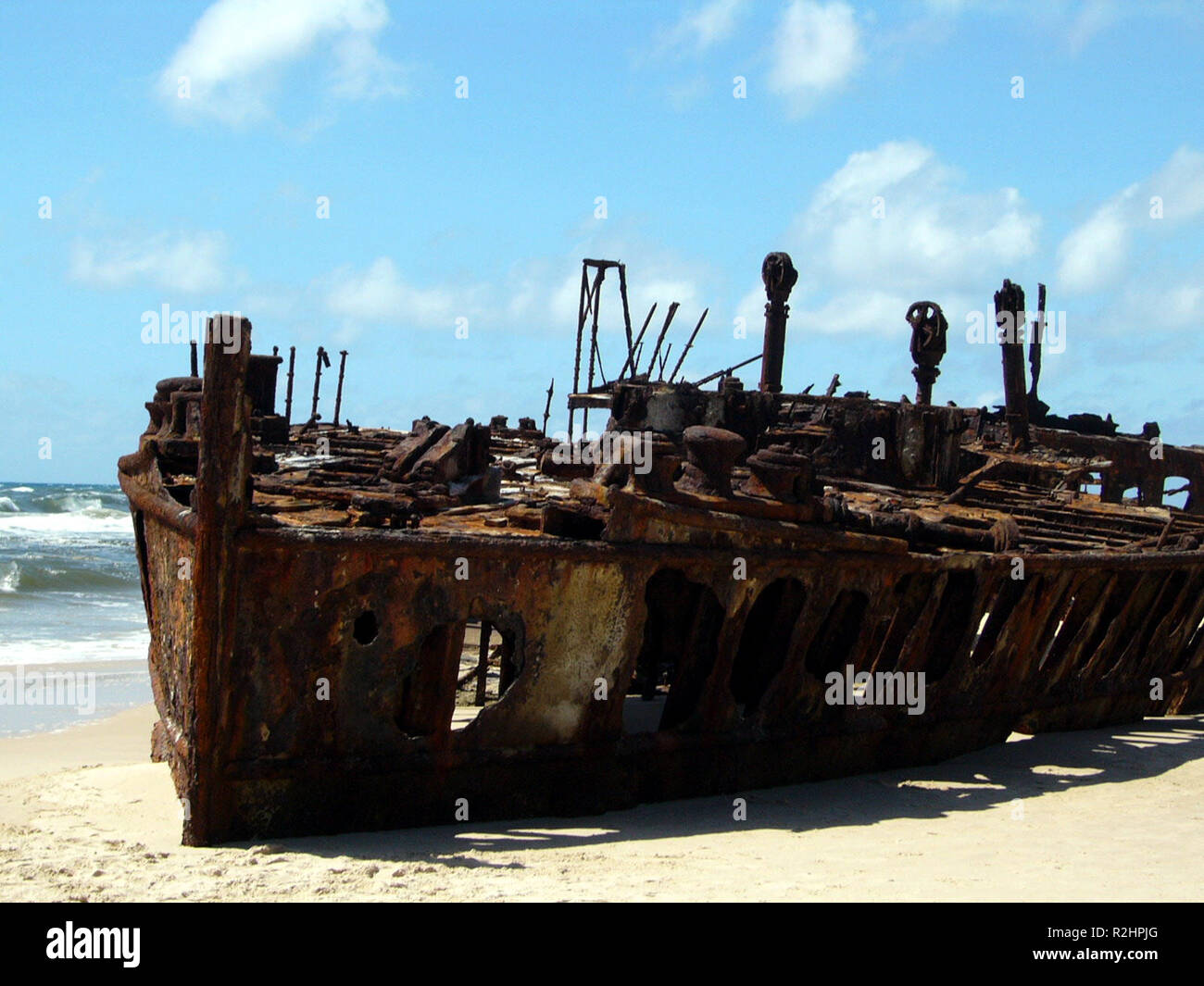 War shipwreck hi-res stock photography and images - Alamy