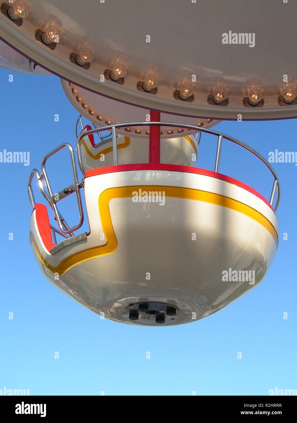 Free floating hi-res stock photography and images - Alamy