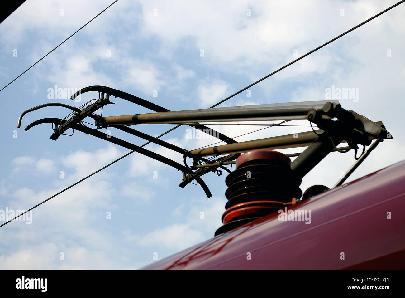 15 kv hi-res stock photography and images - Alamy