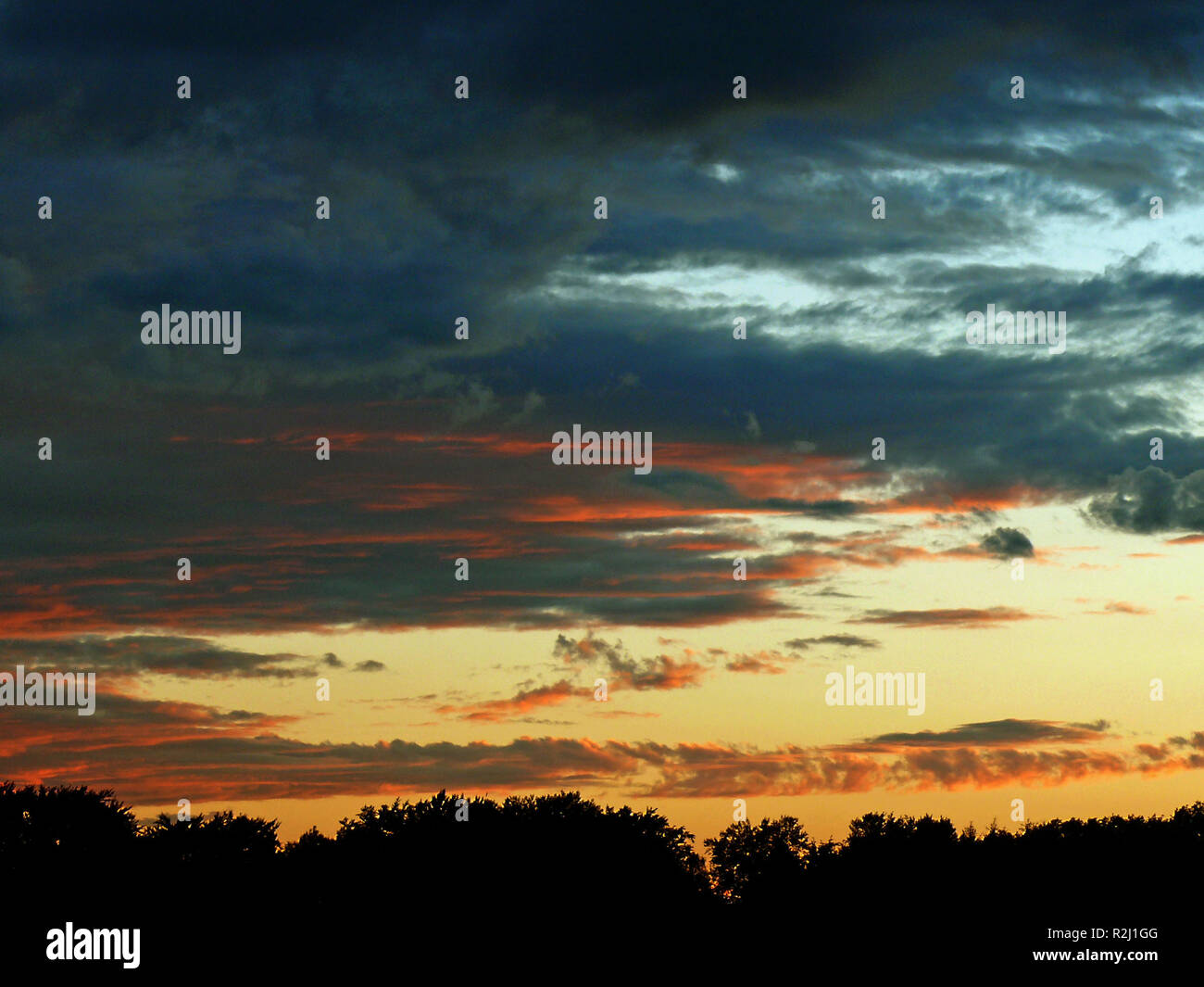 October sky hi-res stock photography and images - Alamy