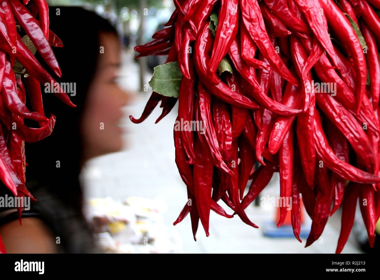 chili spice shop Stock Photo - Alamy