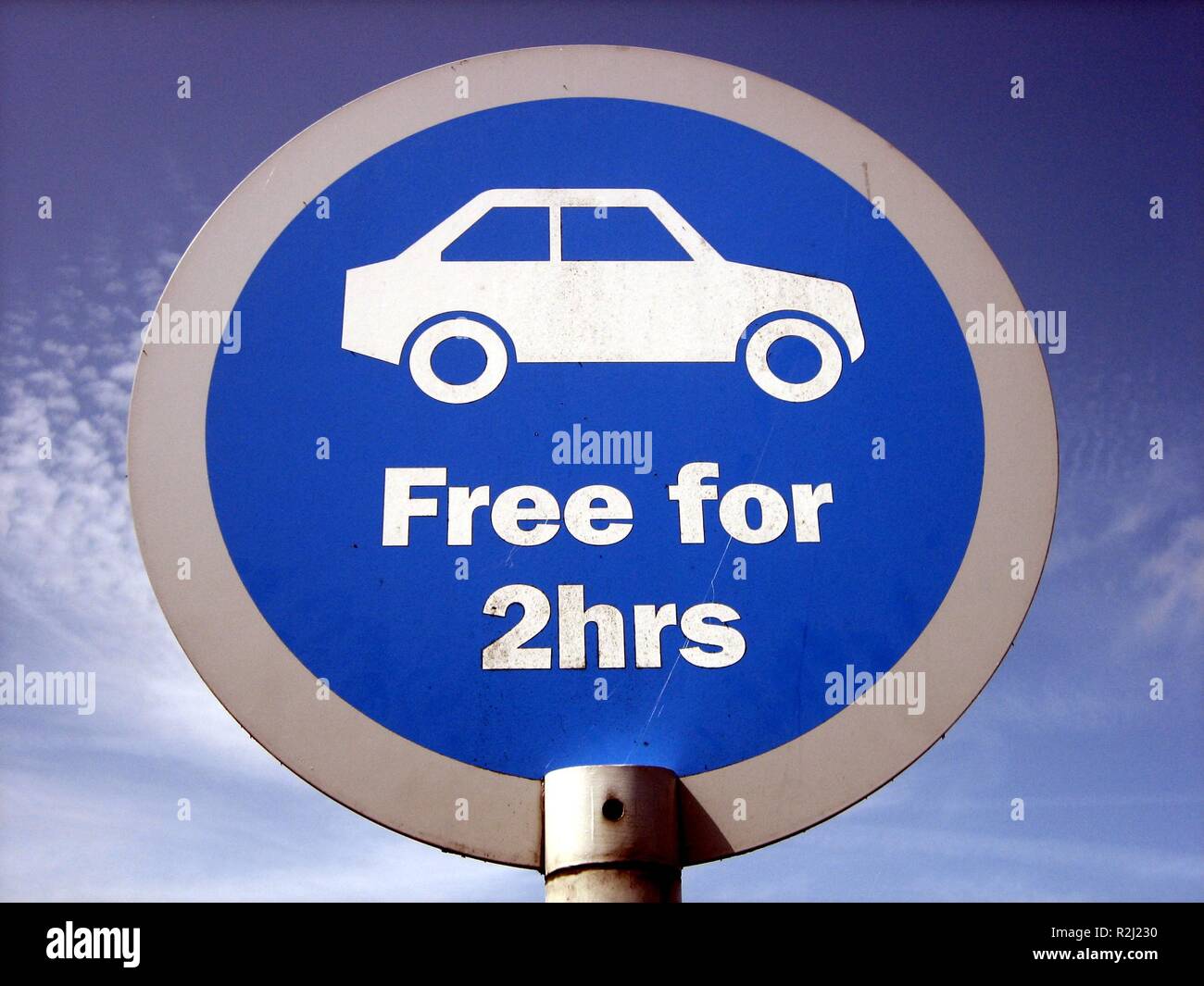 Two hours free parking hi-res stock photography and images - Alamy