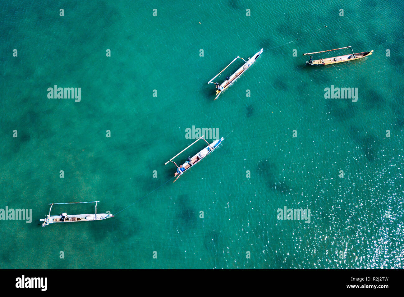 Indonesia traditional boats hi-res stock photography and images - Alamy