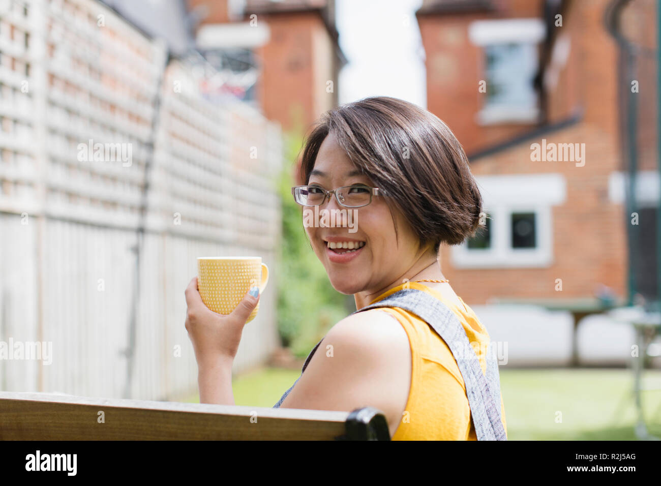 Drinking tea hi-res stock photography and images - Alamy