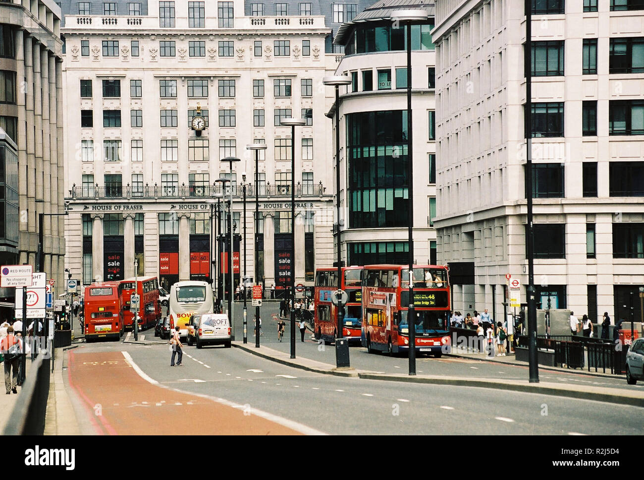 everyday in london Stock Photo - Alamy