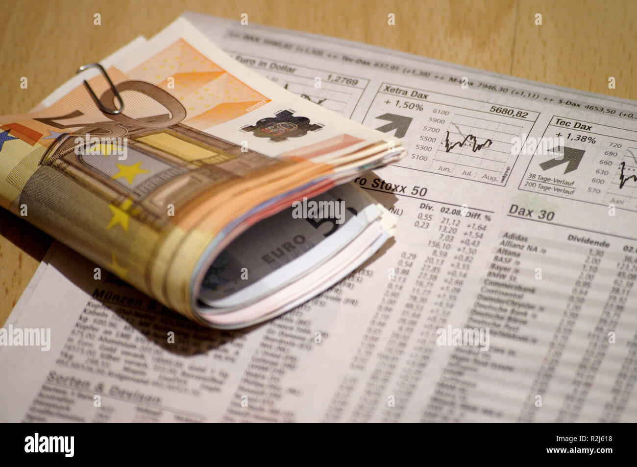 Upward trend hi-res stock photography and images - Alamy