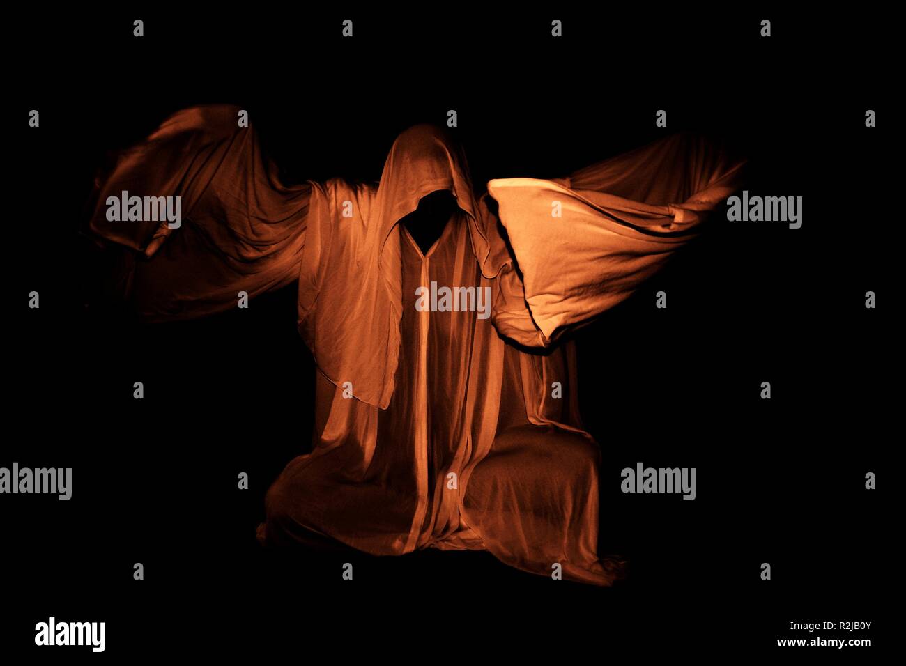 Ghost appearance hi-res stock photography and images - Alamy