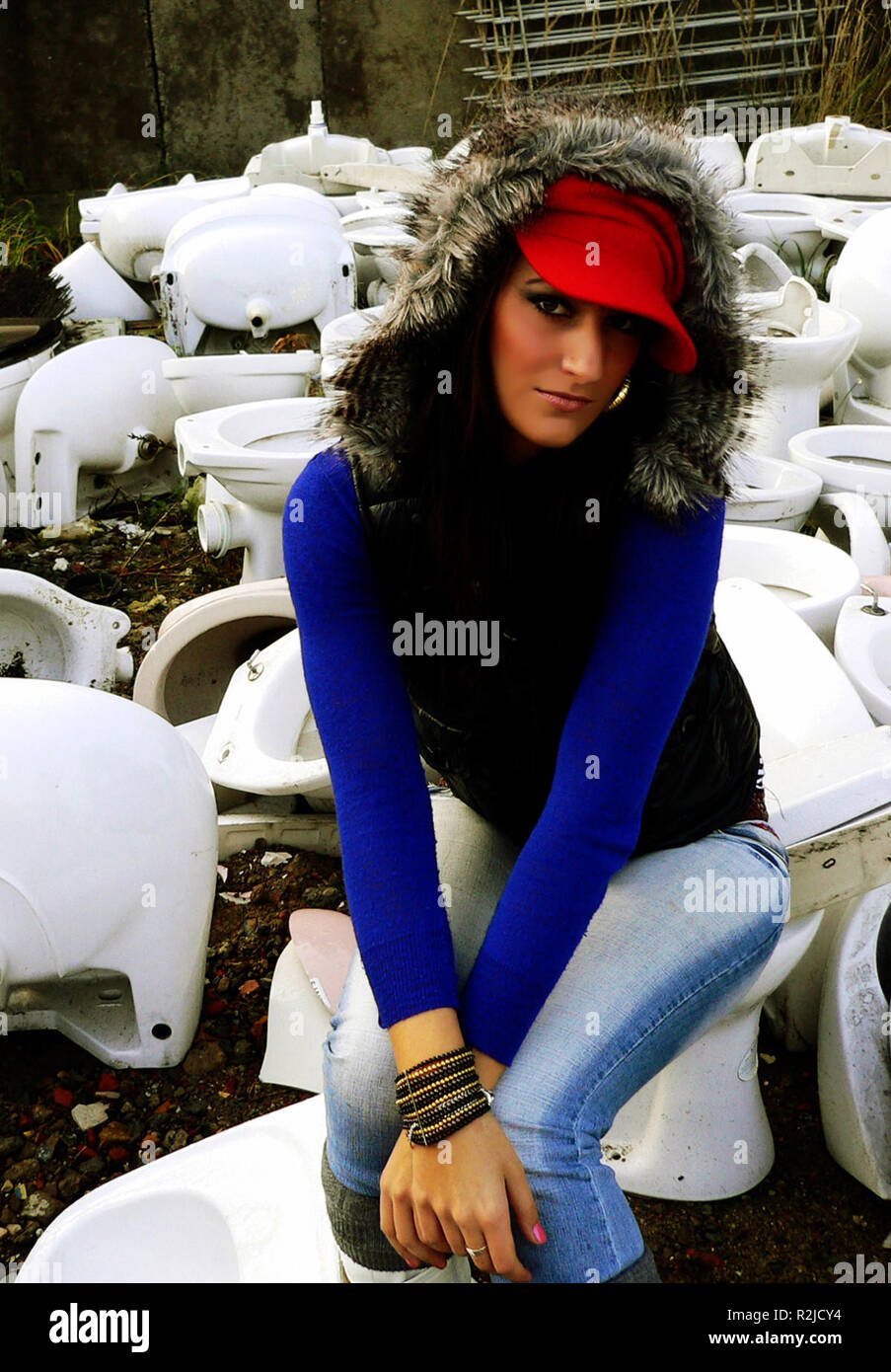 sit and wait Stock Photo - Alamy