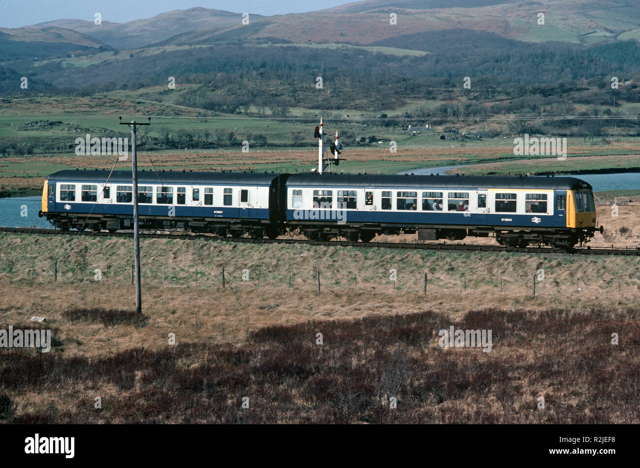 British railway trains 80s hi-res stock photography and images - Alamy