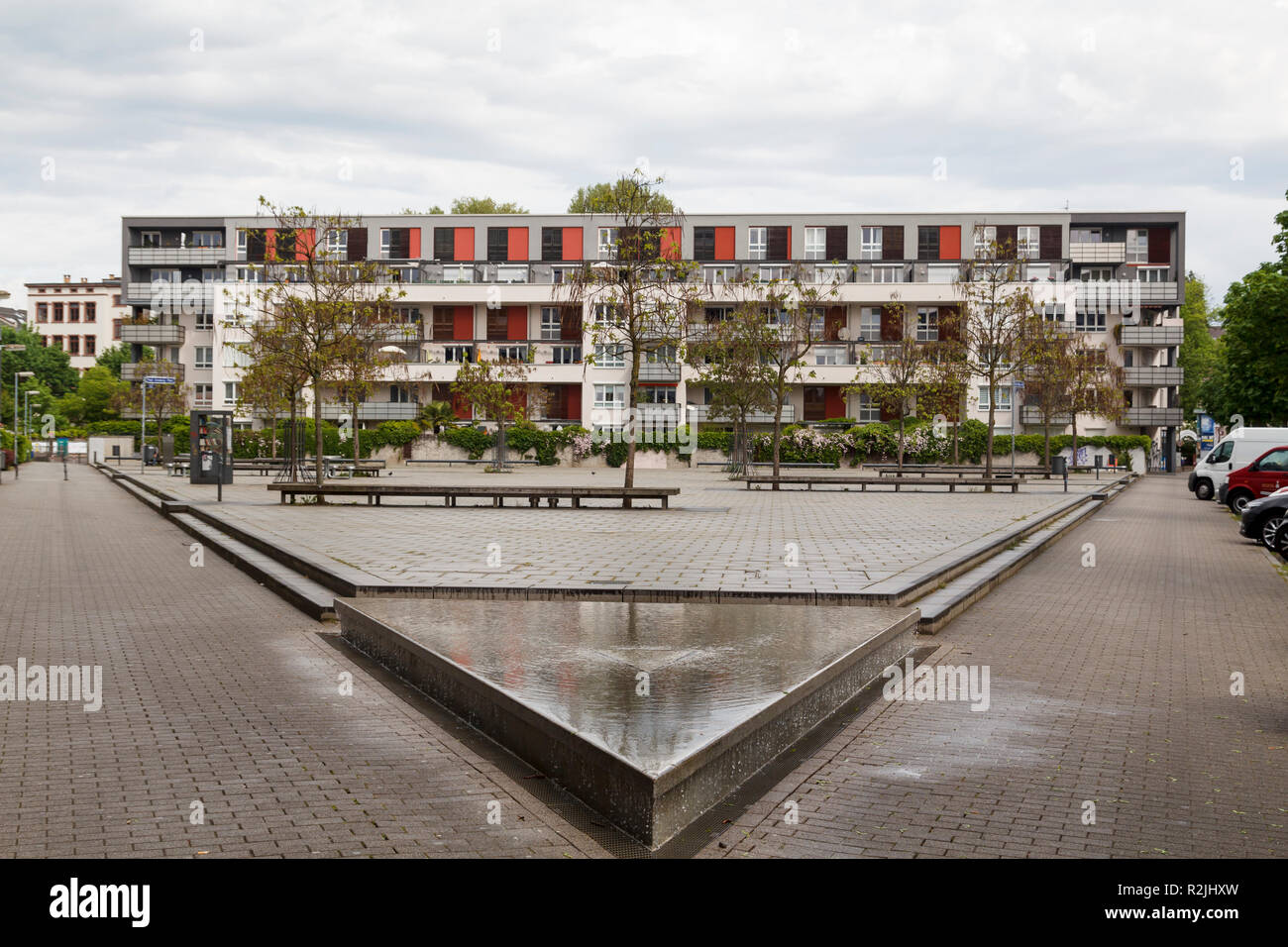 Triangular building frankfurt germany hi-res stock photography and ...