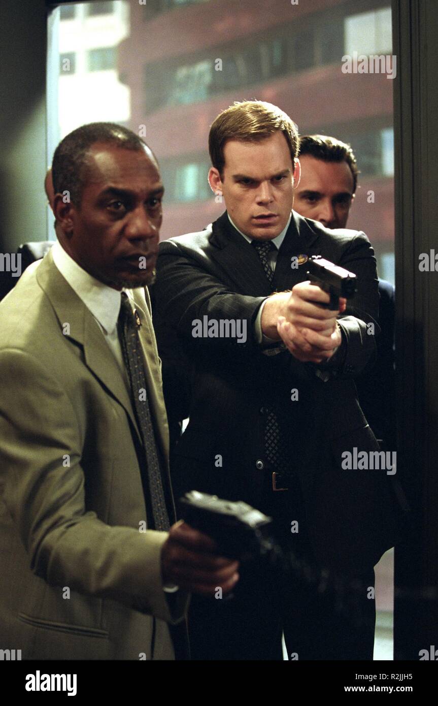Paycheck 2003 michael c hall hi-res stock photography and images - Alamy