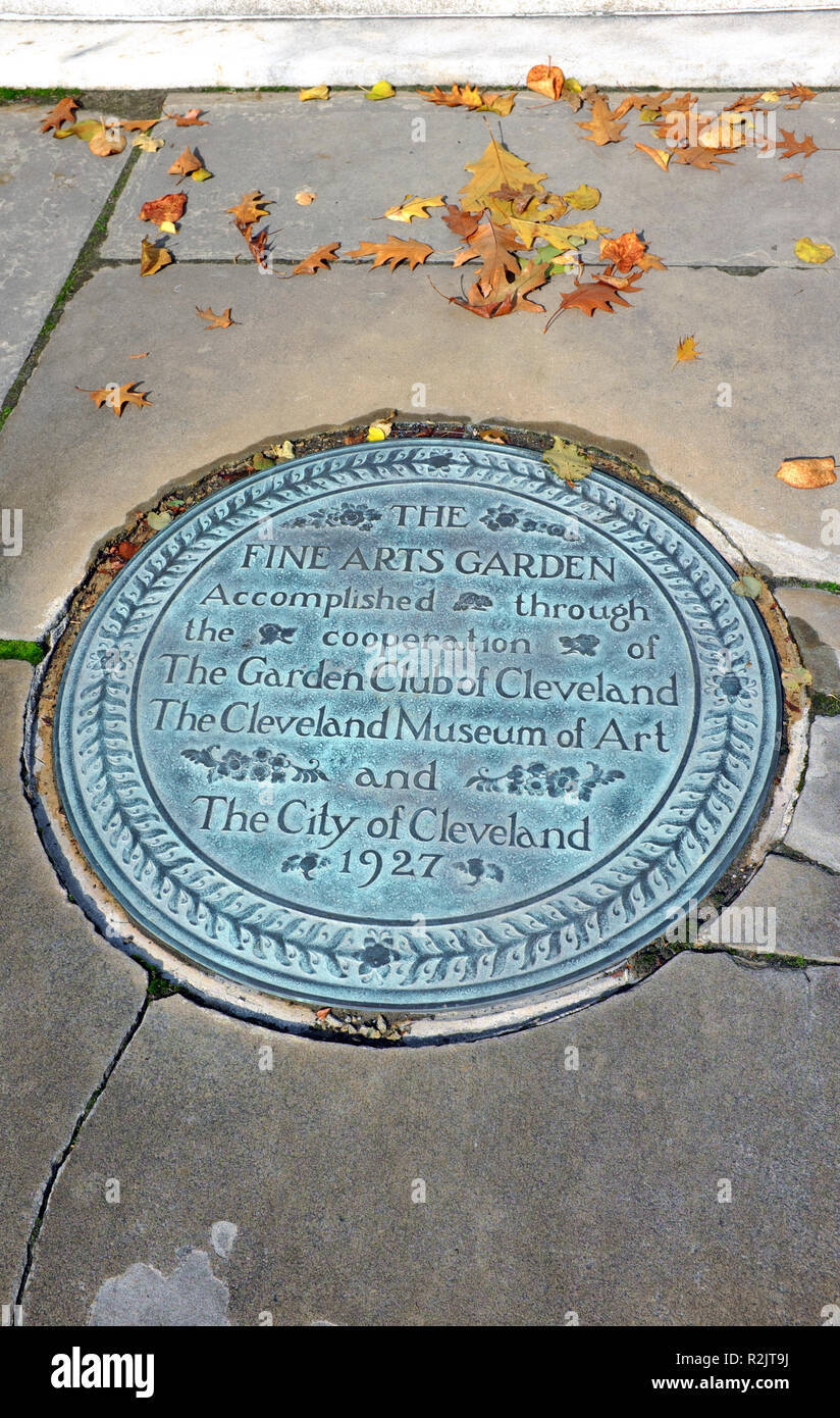 1927 cleveland fine arts garden commemorative plaque hi-res stock ...