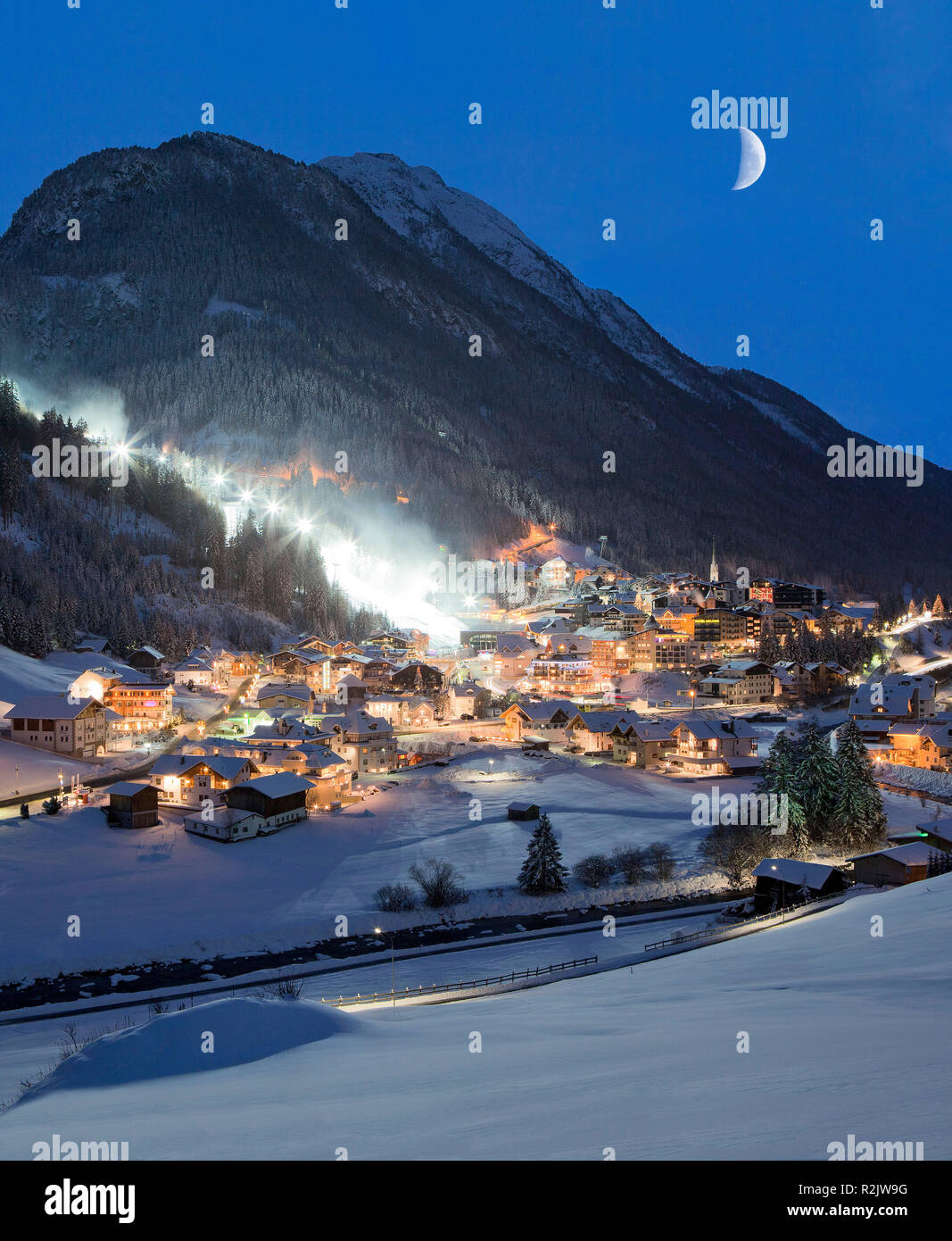 Ischgl Night High Resolution Stock Photography and Images - Alamy