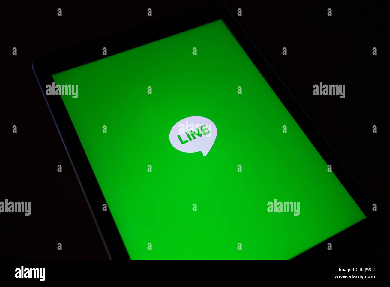 Apple japan line hi-res stock photography and images - Alamy