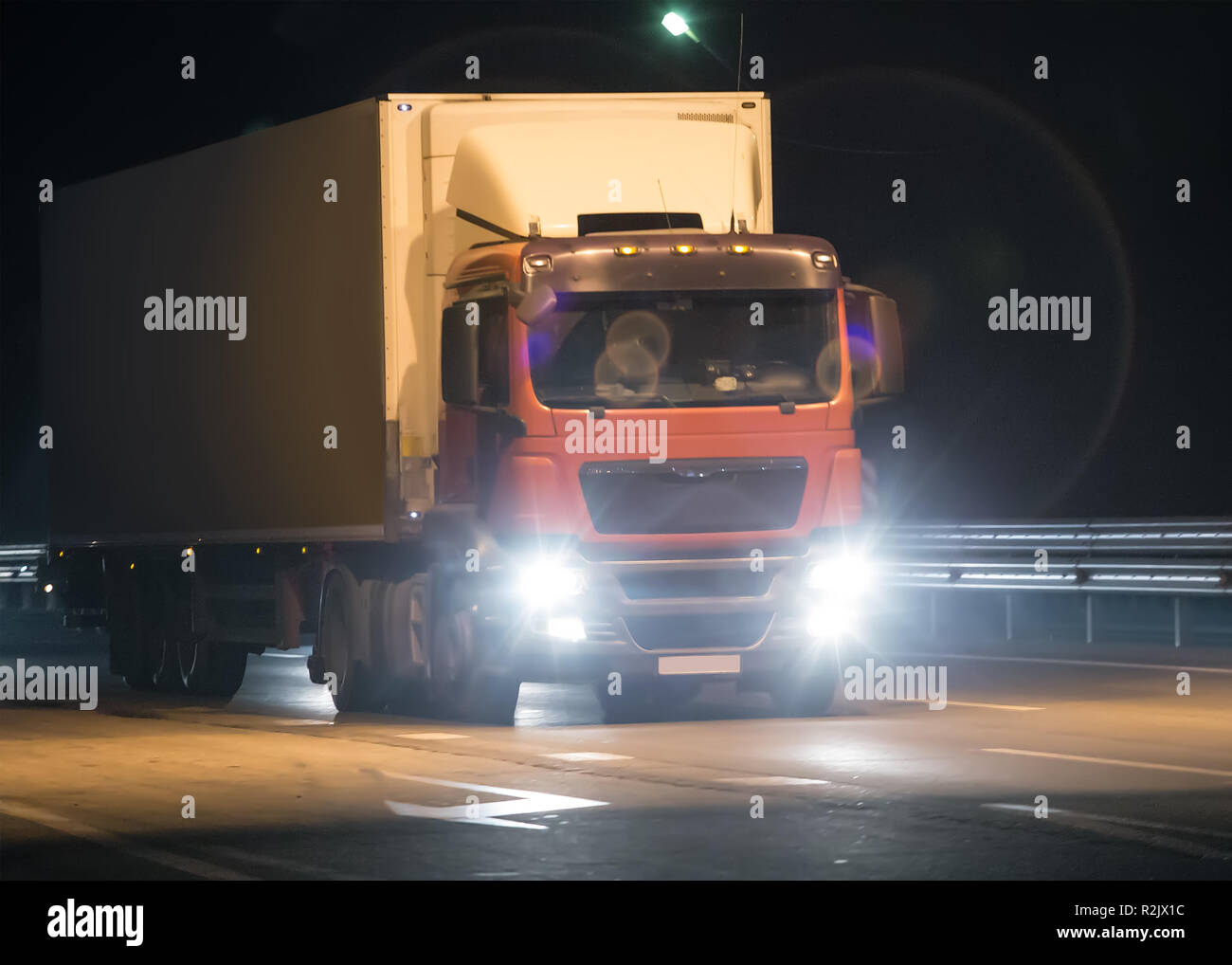 Moody night vehicle hi-res stock photography and images - Alamy