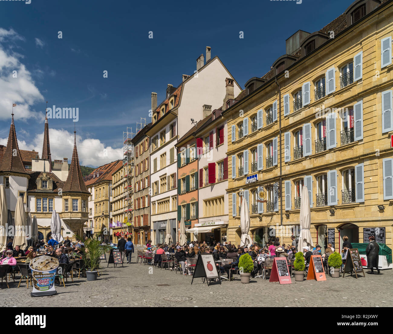 Old town of Neuchâtel Stock Photo - Alamy