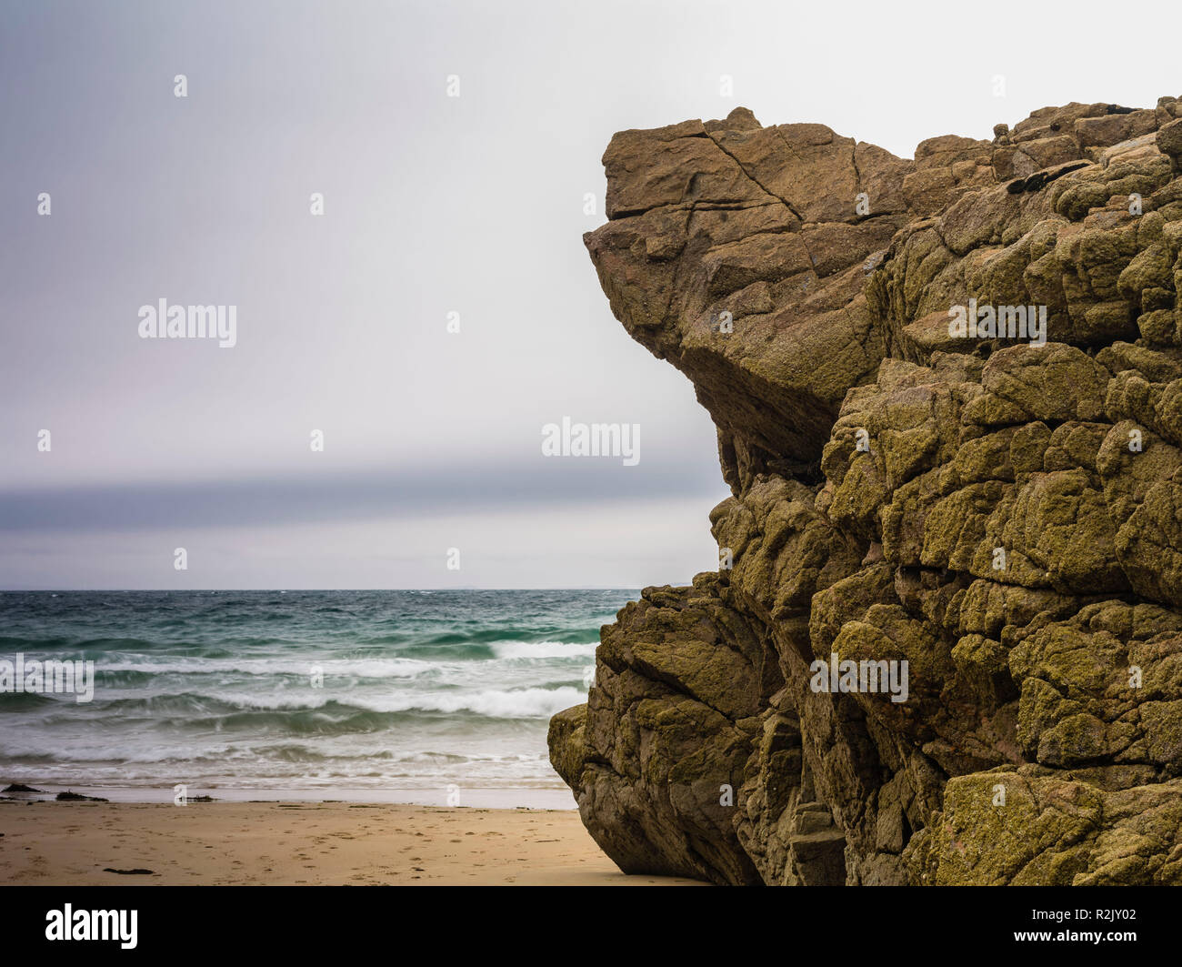 Rock formation in Plémont Bay on Jersey at low tide Stock Photo - Alamy