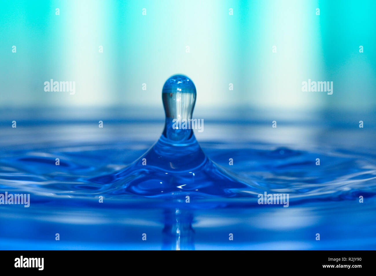 Column of liquid hi-res stock photography and images - Alamy