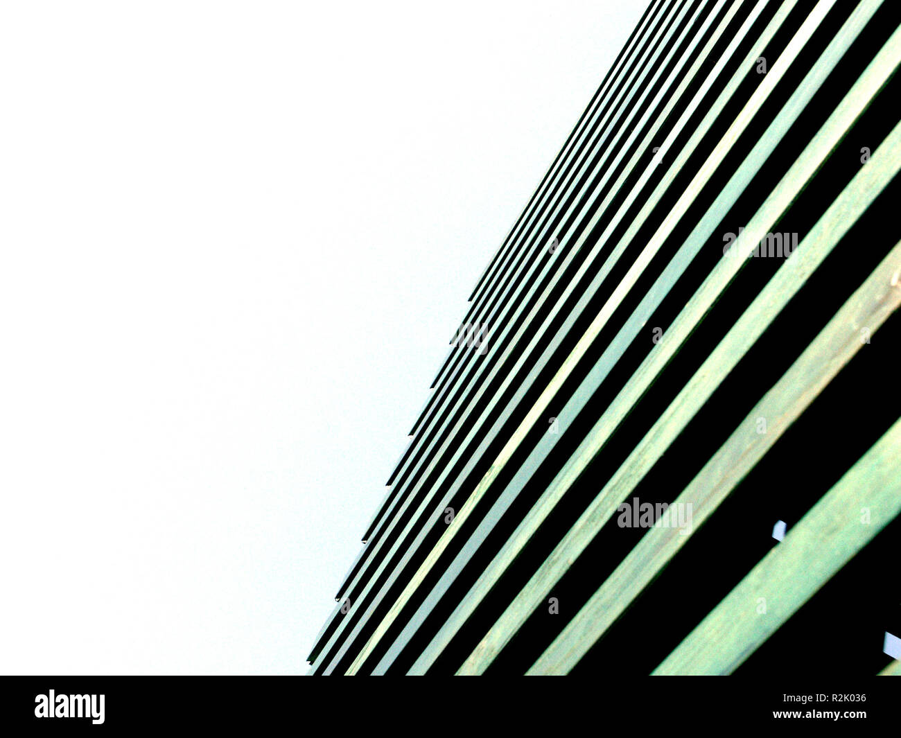 Diagonal slats hi-res stock photography and images - Alamy