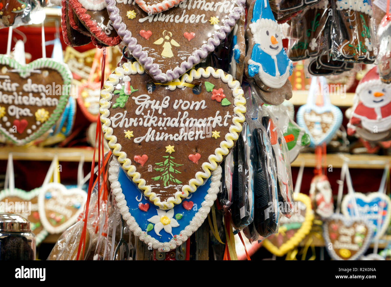 Germany, Bavaria, Munich, Marienplatz, Christkindlmarkt, gingerbread ...