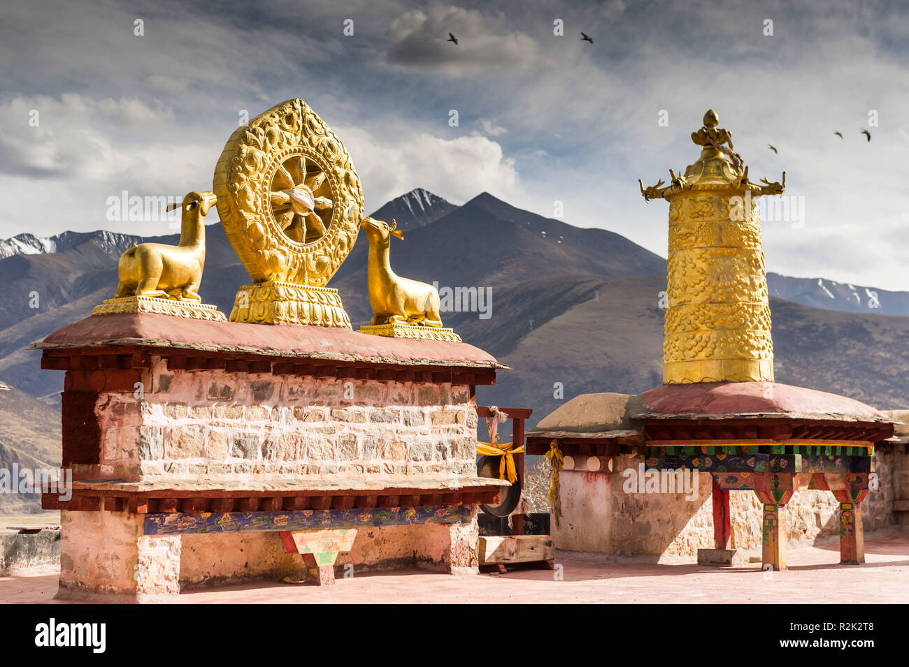 Wheel of life china monastery hi-res stock photography and images - Alamy