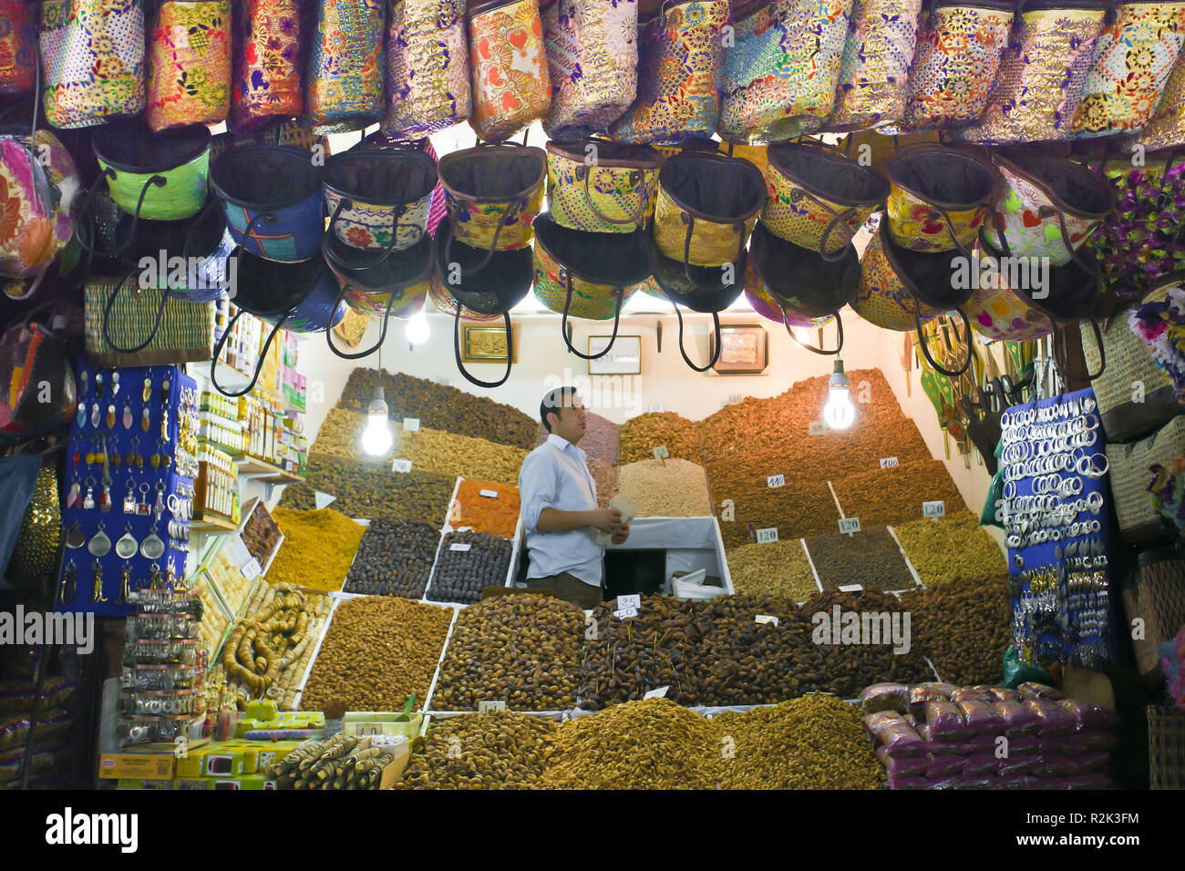 Morocco, Marrakech, Medina, bazaar Stock Photo - Alamy