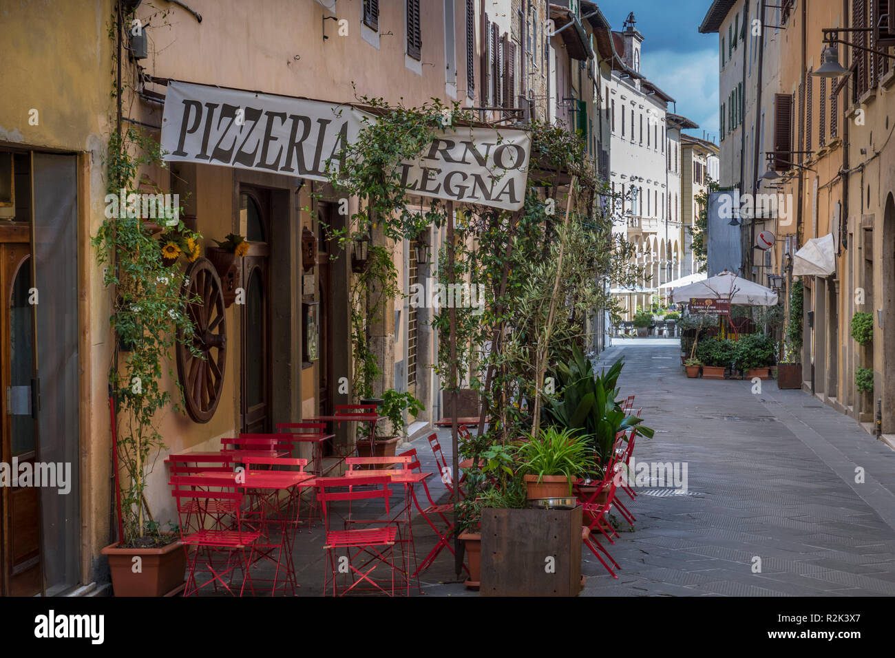 Colle di val d'elsa italy hi-res stock photography and images - Alamy