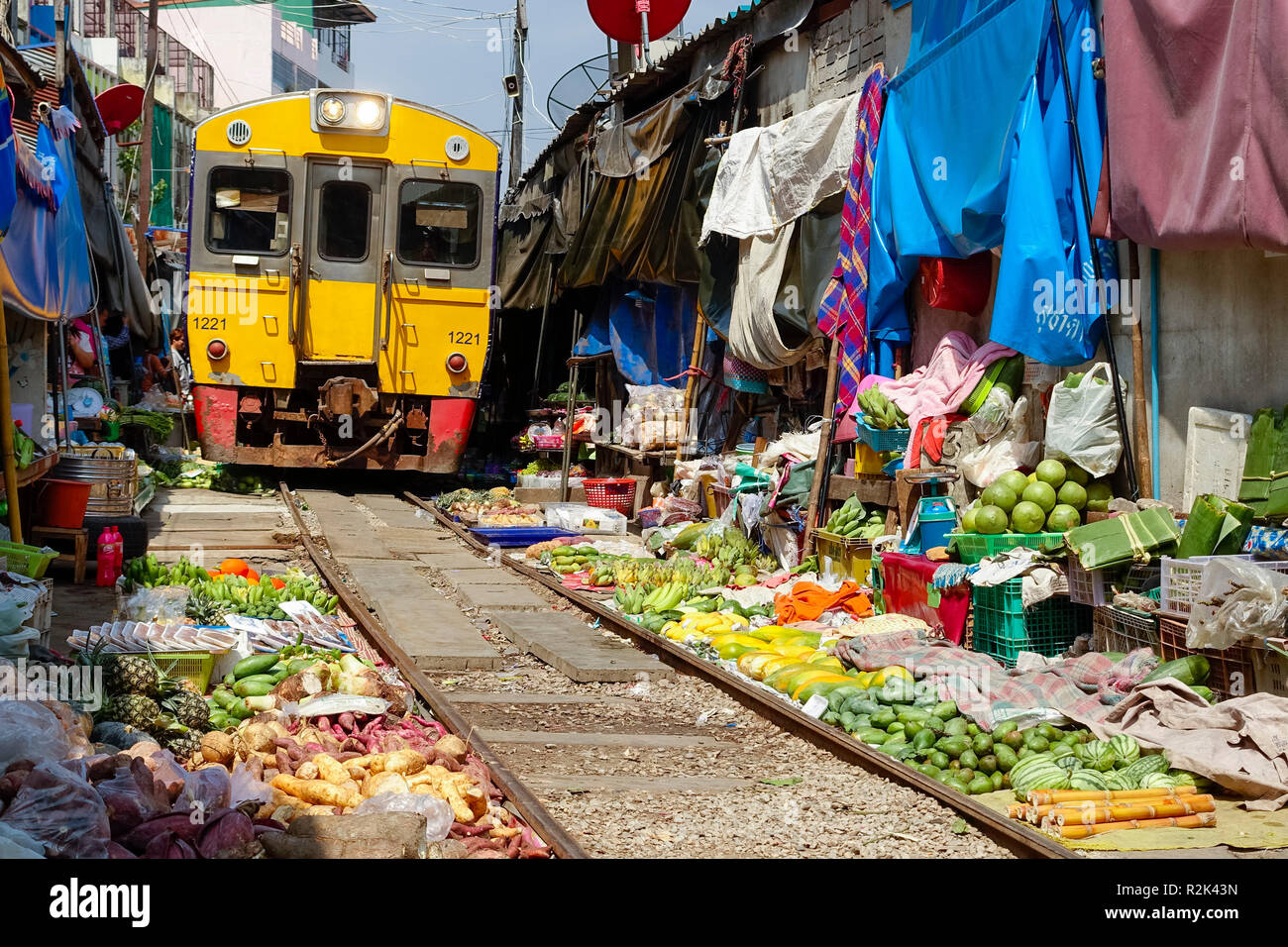 The locomotive market hi-res stock photography and images - Alamy