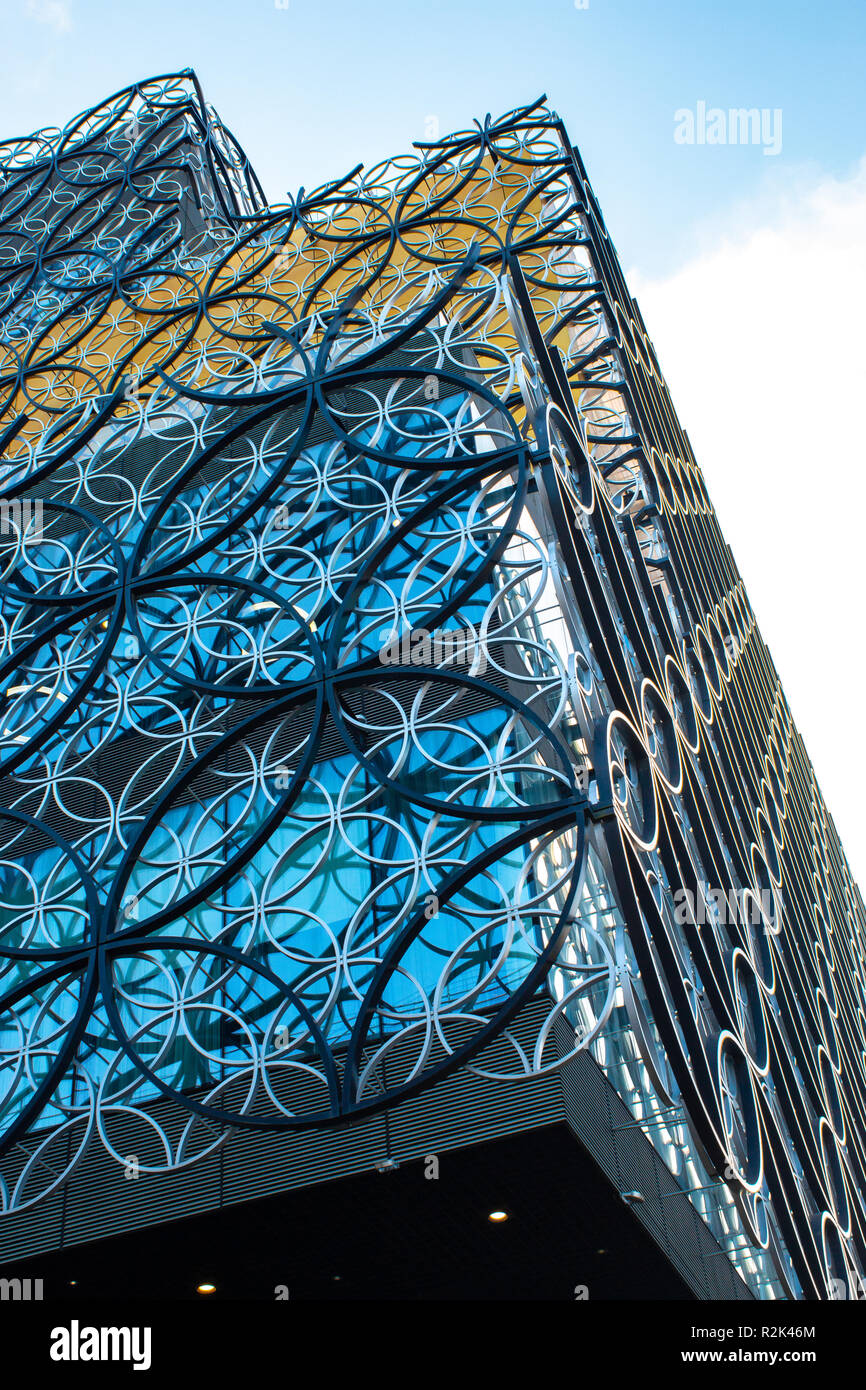 Facade new library birmingham hi-res stock photography and images - Alamy