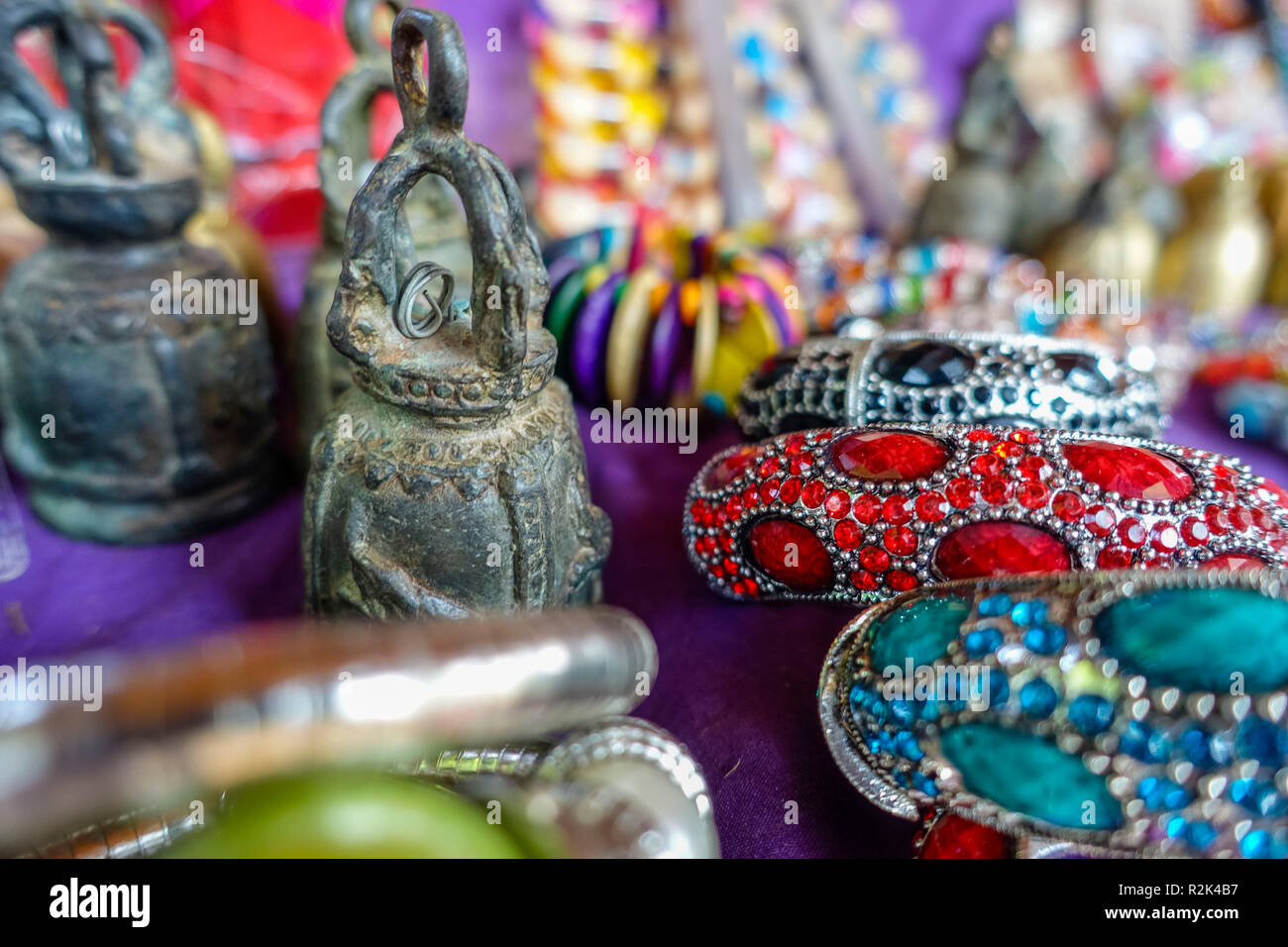 Thai souvenirs hi-res stock photography and images - Alamy